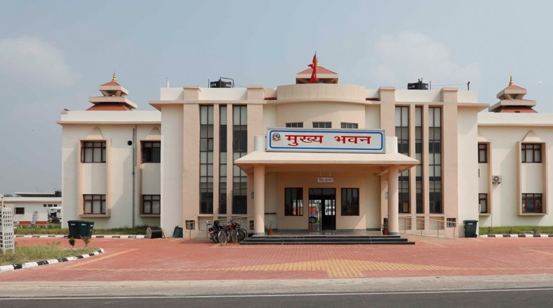 वीरगञ्ज भन्सारबाट ६० प्रतिशत मात्र राजस्व संकलन :: Ratoghar